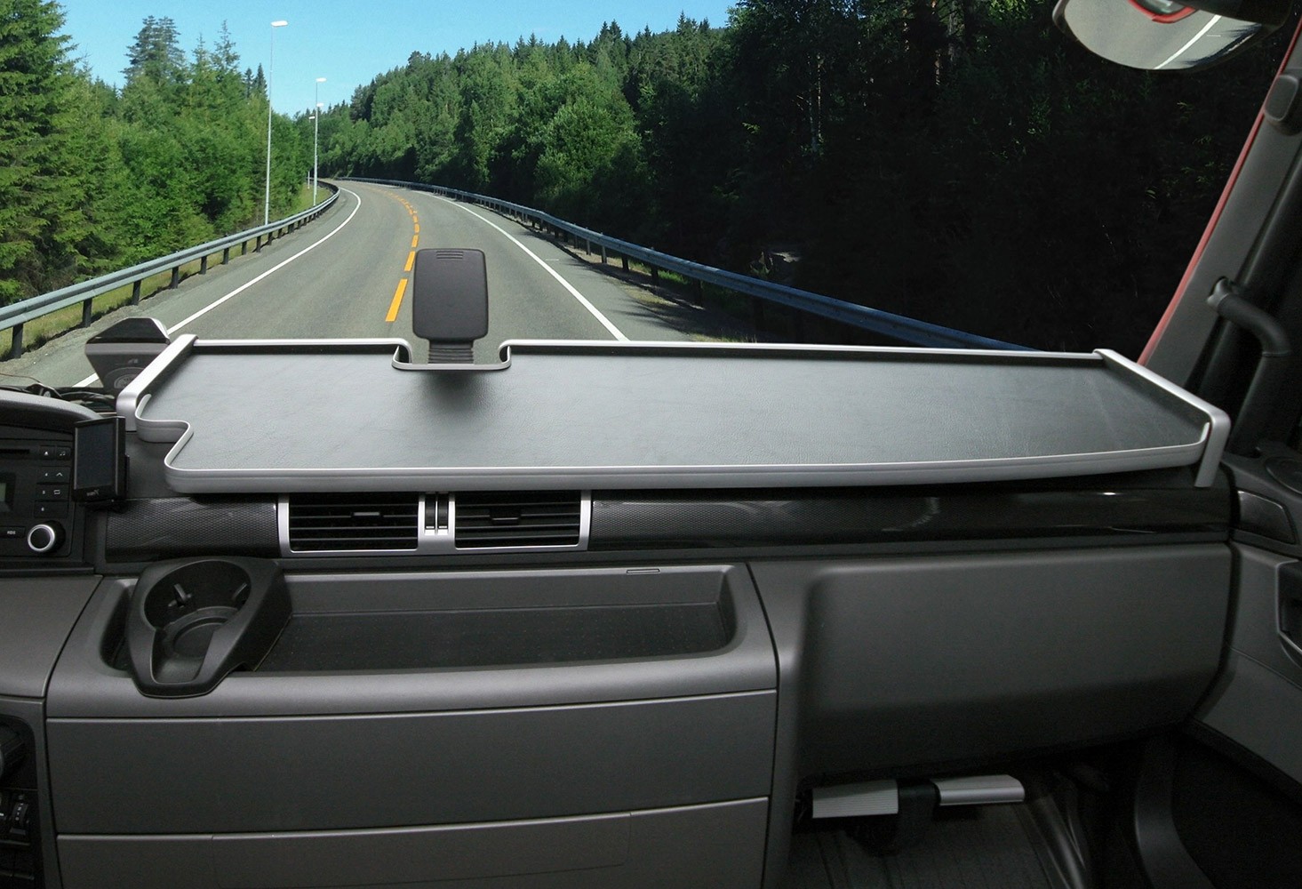 Tablette XXL compatible Camion MAN TGX / Euro 6 et Euro 6C Facelift...